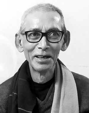 - দৈনিক আজাদী